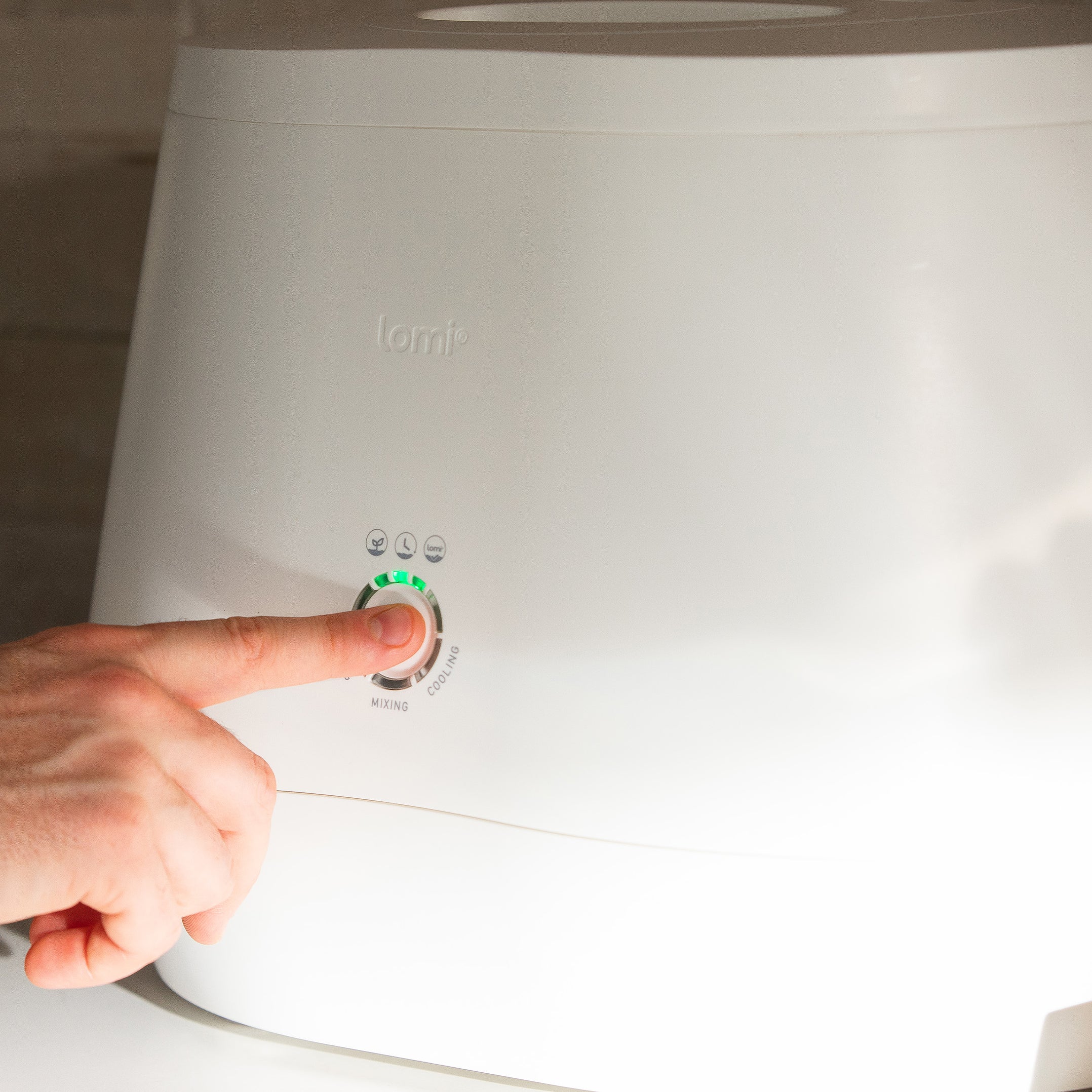 Lomi Classic Smart Waste Electric Kitchen Composter — Nella Online
