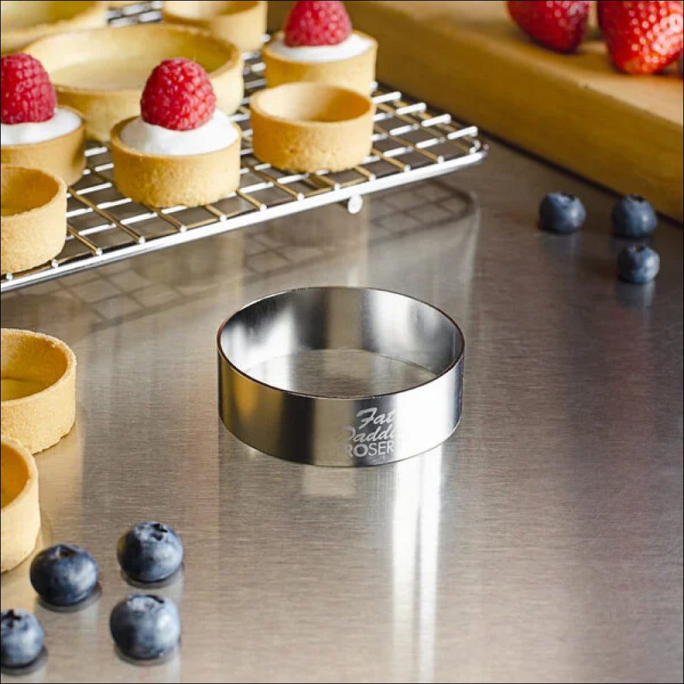 Fat Daddio's 2.75" x 0.75" Stainless Steel Round Pastry Ring - SSRD-27 ...