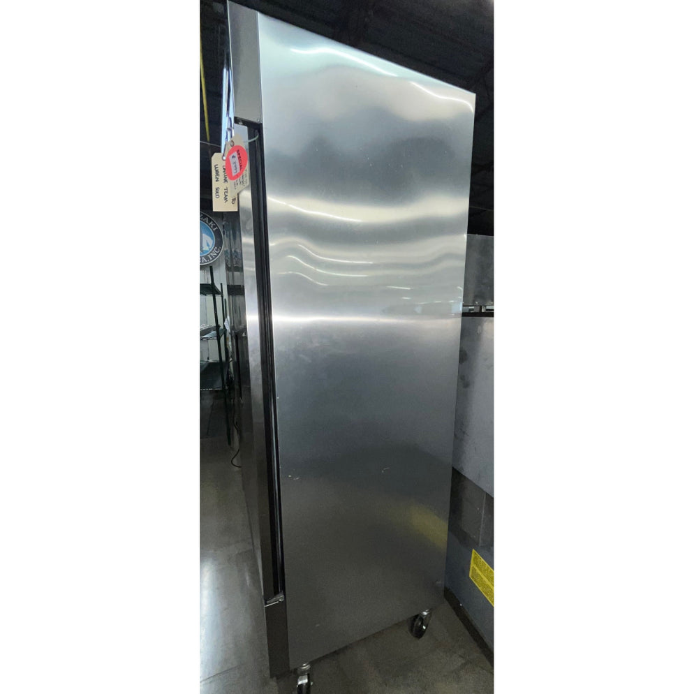 (USED) True T-49DT 54" Dual Temp Combination 2-Door Reach-In Refrigera ...