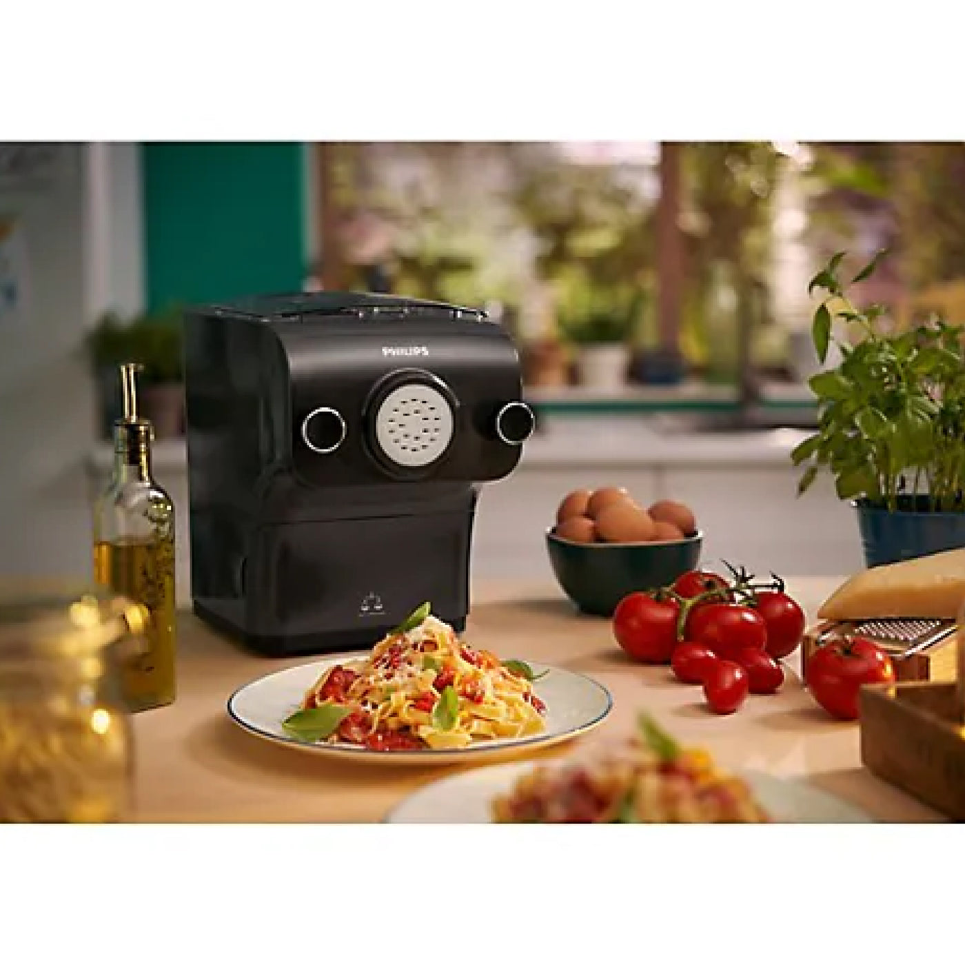 Philips Avance HR2382/16 Pasta Maker with Integrated Scale — Nella Online