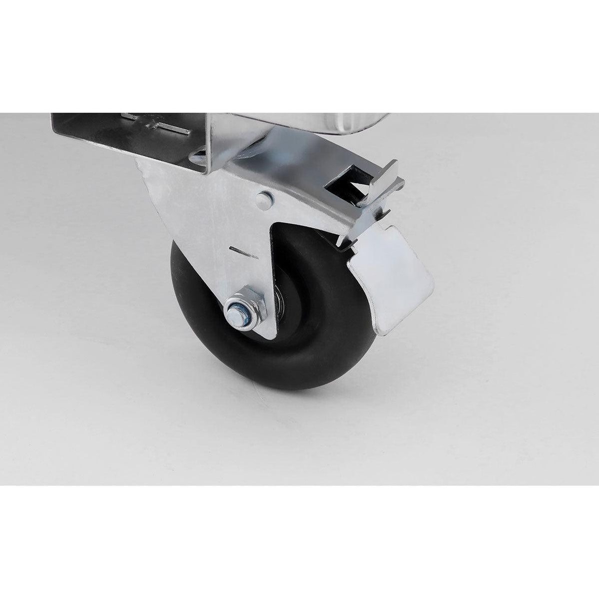 Atosa MBF8501 27" Bottom Mount Solid Door Reach-In Freezer - 19.10 Cu ...