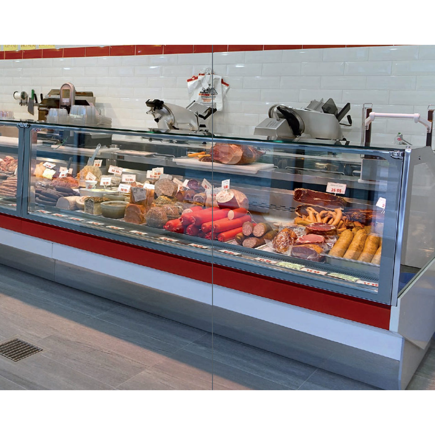 Oscartek RM2150 86" La Crosse Meat Display Case — Nella Online